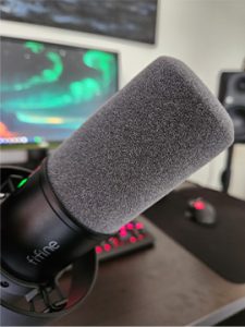 FIFINE K688 Mic Review - Better Than The Shure SM7B?
